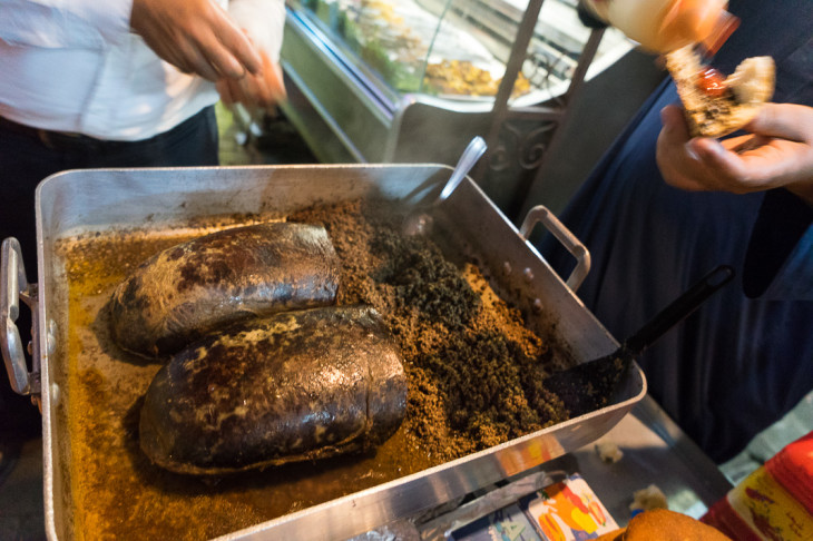 Munching Away on Marrakech Food - GlobeSlice